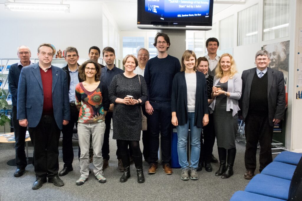 Team | Electrostatic Manipulation of Nano-Scale Objects of Lunar Regolith